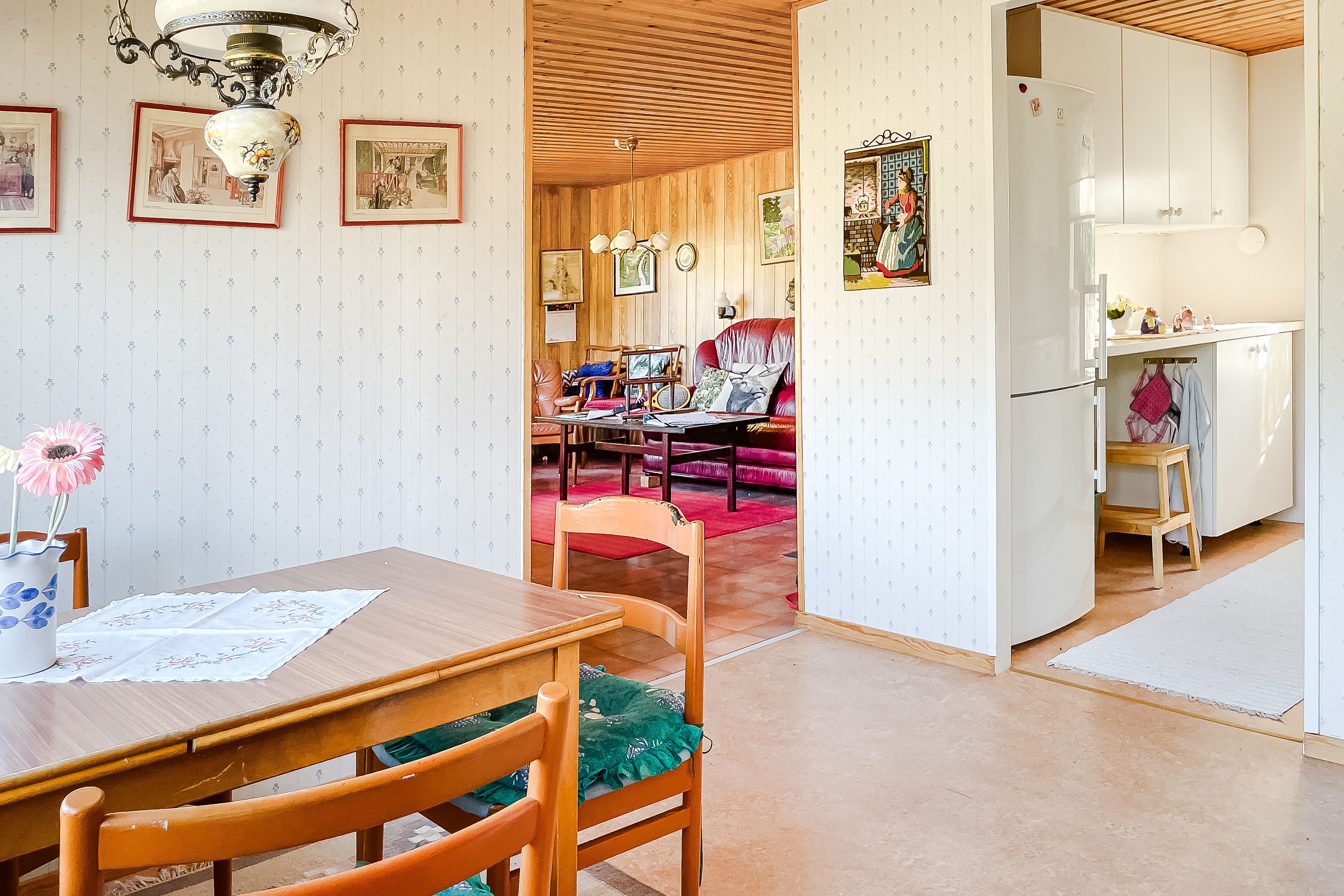 Sommaridyll med charm och potential - Lantligt boende, Övrigt till salu ...